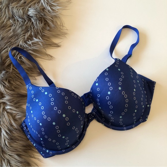 Maidenform | Intimates & Sleepwear | Maidenform Custom Lift Satin Demi ...